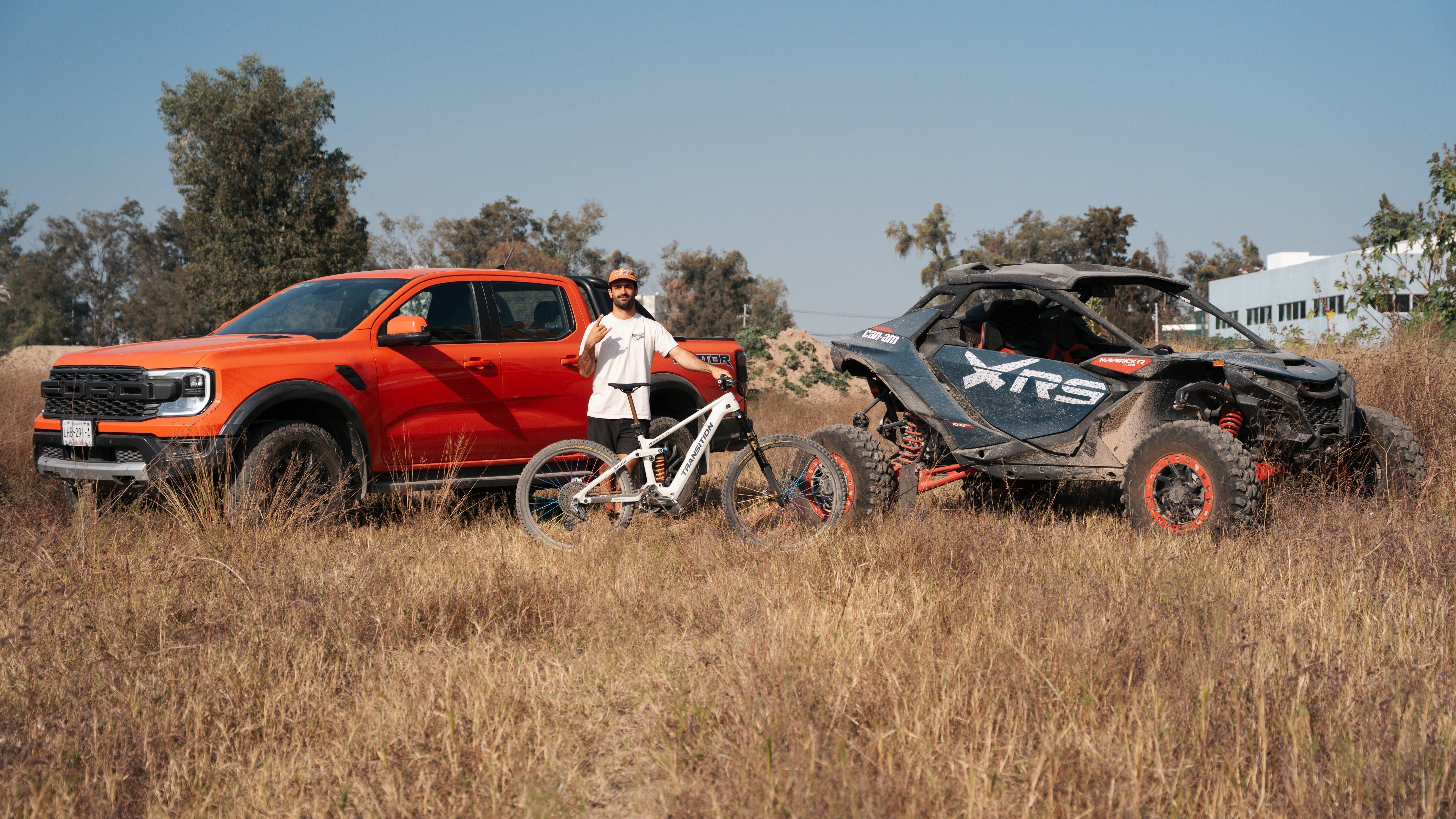 Johny Salido – Welcome to the Fox Family – RideFOX