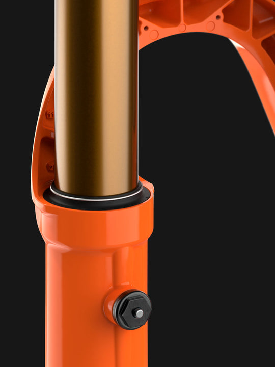 FOX 38 | Enduro Fork Technology, Performance & Durability – RideFOX