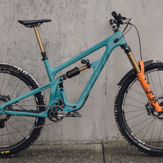 FLOAT X2 MTB Air Shock Collection. Gravity Riding – RideFOX