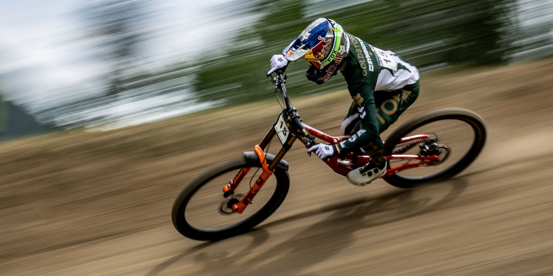 Learn About FOX DHX2 Shocks: Gravity Coil Suspension Tech – RideFOX